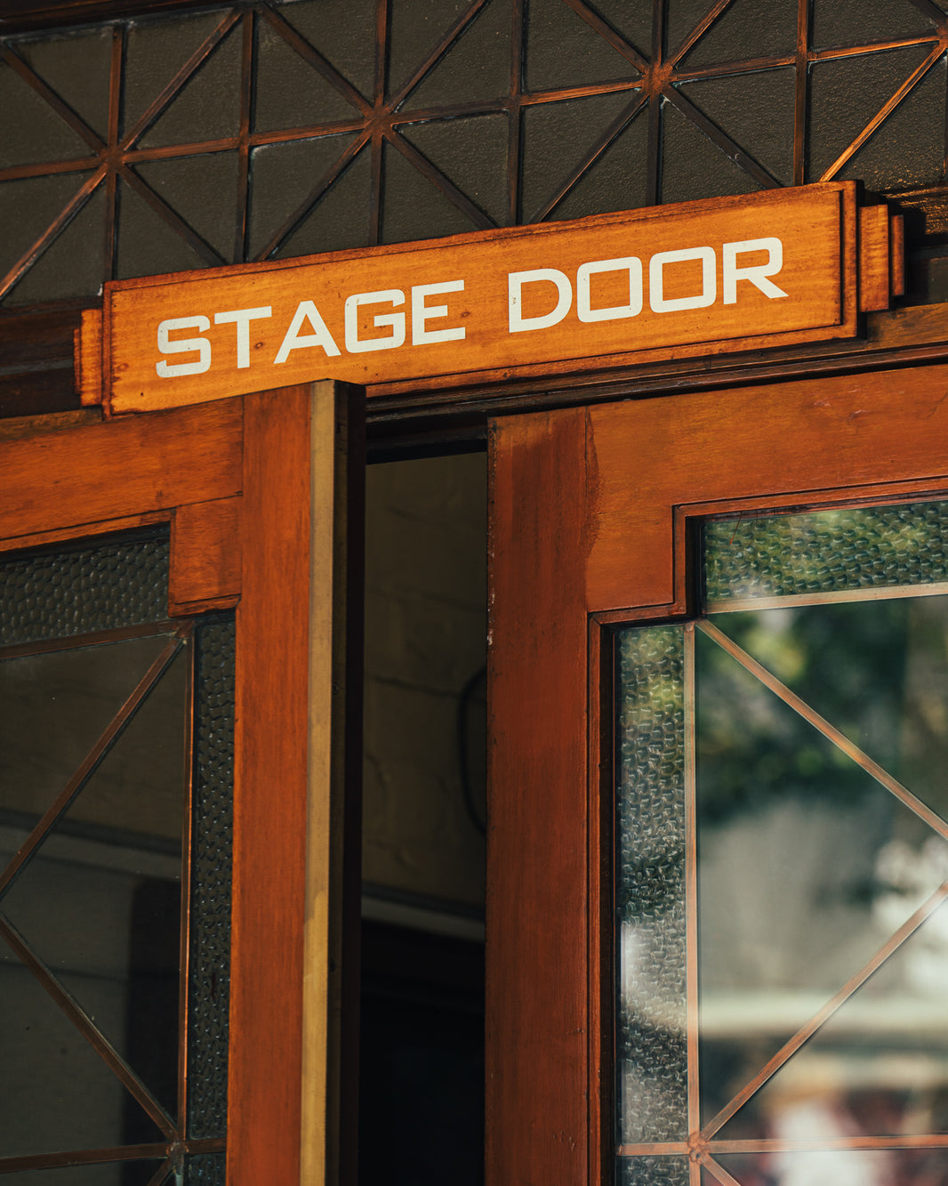 Australian Theatres Unveiled – Parenthesy Prints